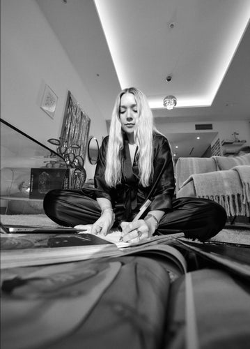 Alas Sessions × Laura Jane Brown – Alas Silk