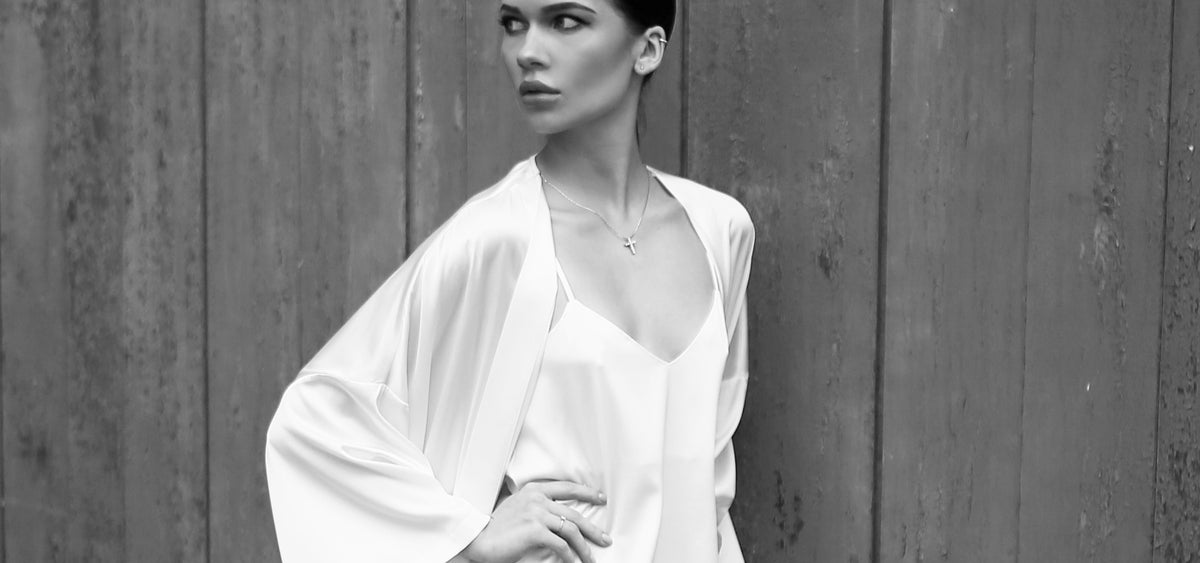 Luxurious Silk Robes – Alas Silk